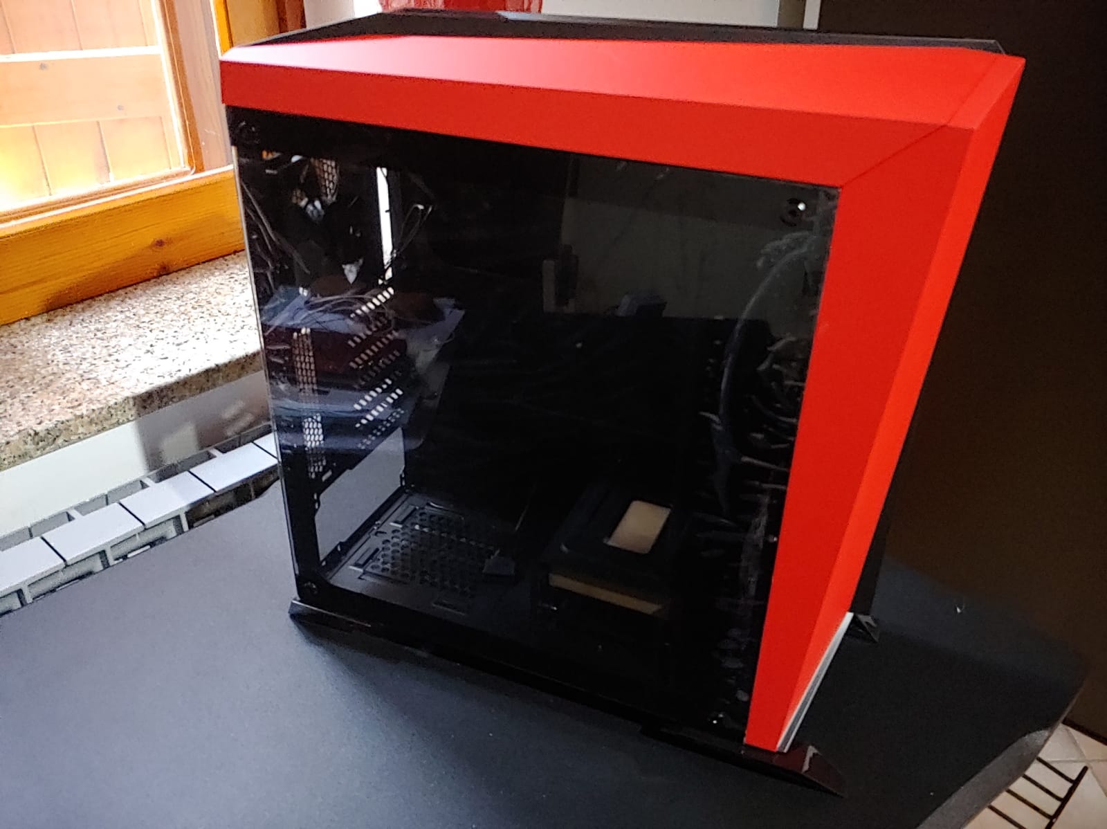 Spec-Omega Mid Tower ATX Recensione: Il Case Gaming di Corsair